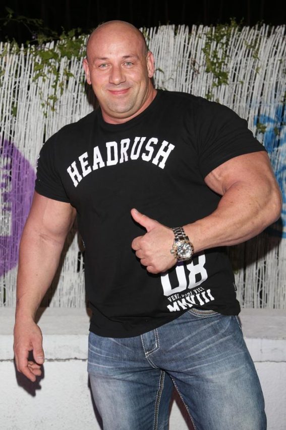 Robert Burneika pochwalił się zdjęciem. Został ojcem - Planeta Life